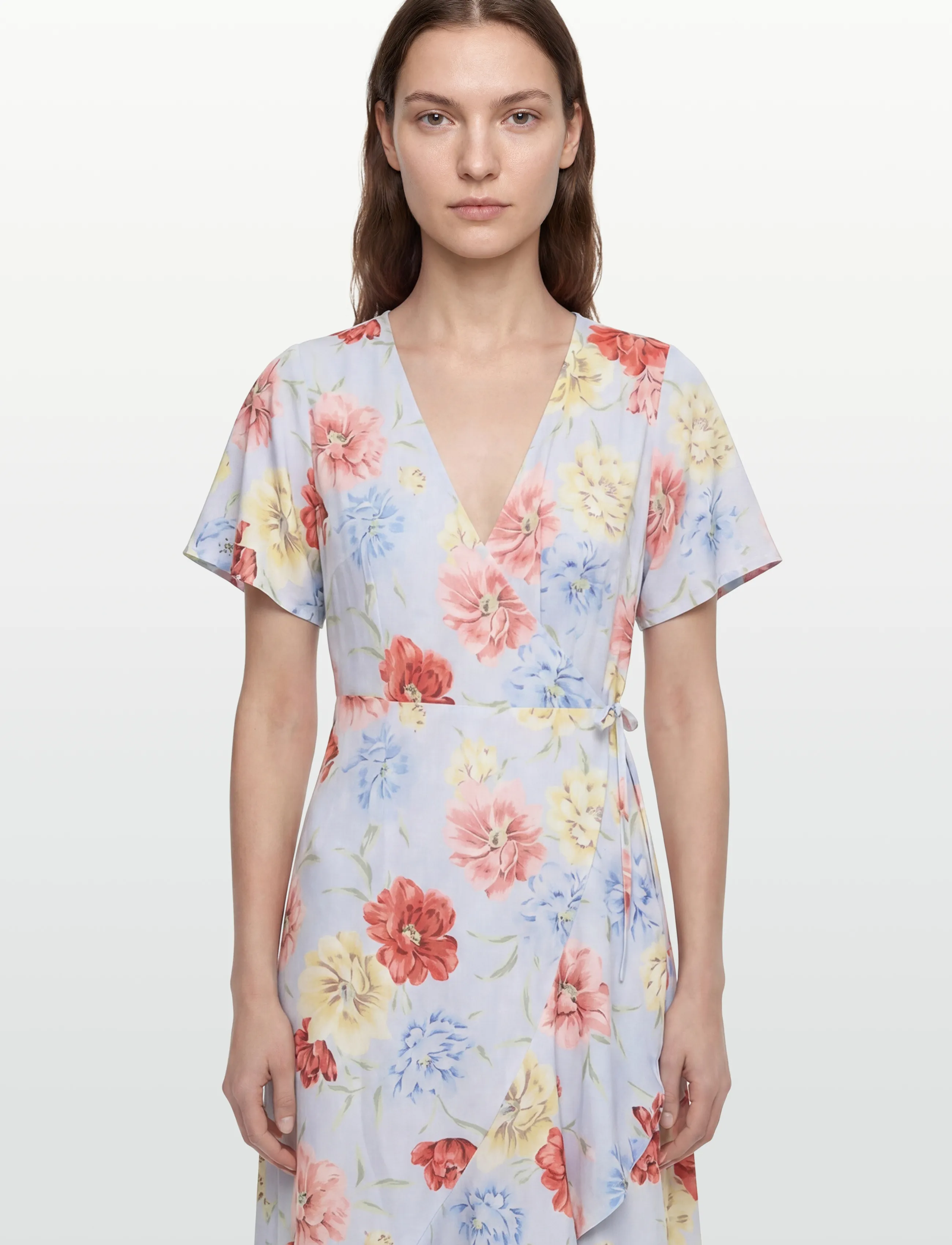 Gant Floral Print Wrap Ss Frill Dress (Light Blue) – 1540 kr – Booztlet.com