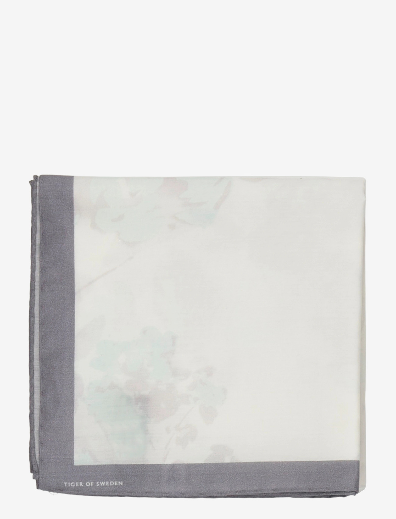 Tiger of Sweden Resca (Print/Creme) - 1499 kr | Boozt.com